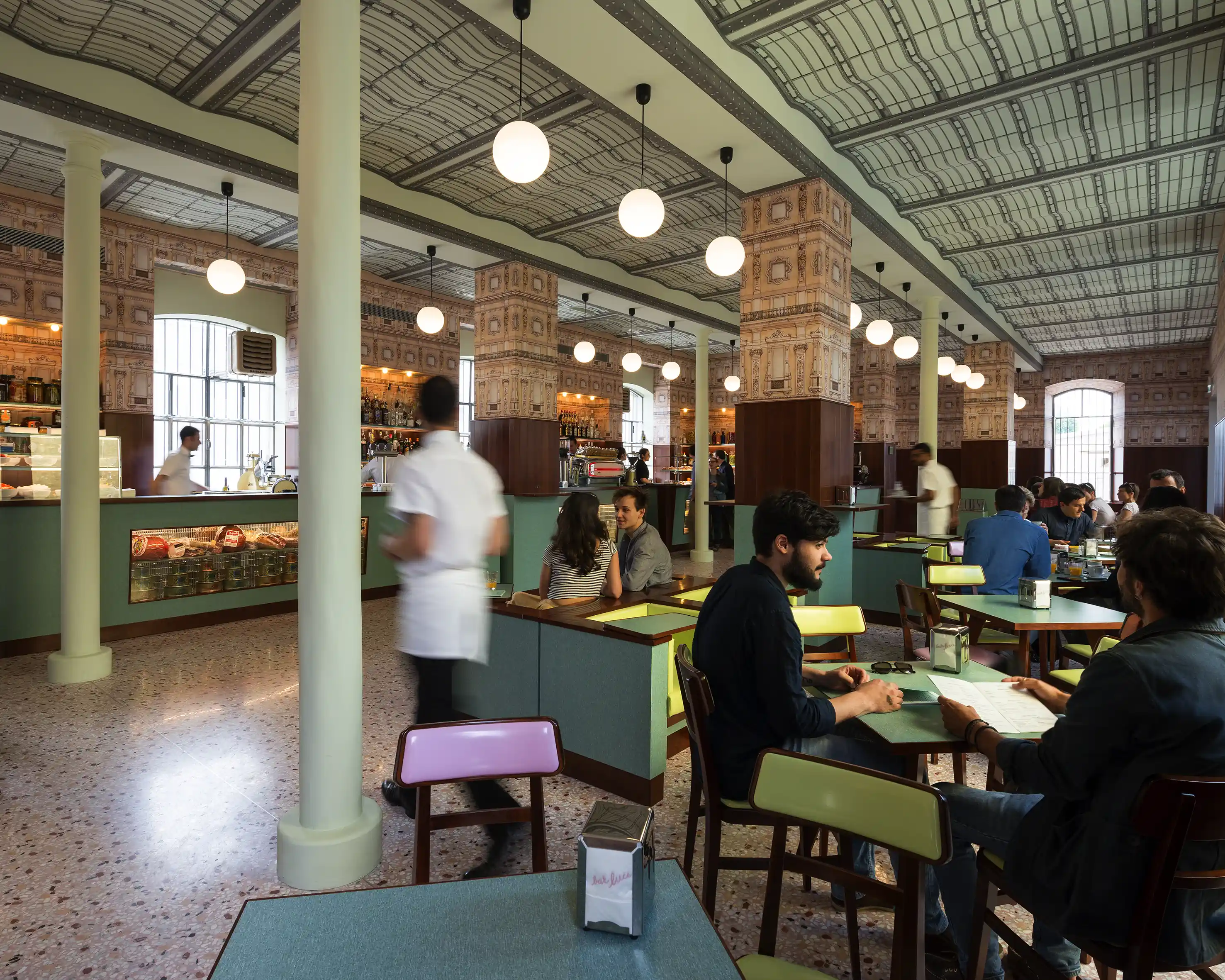 9 lugares para comer durante a Milan Design Week 2025