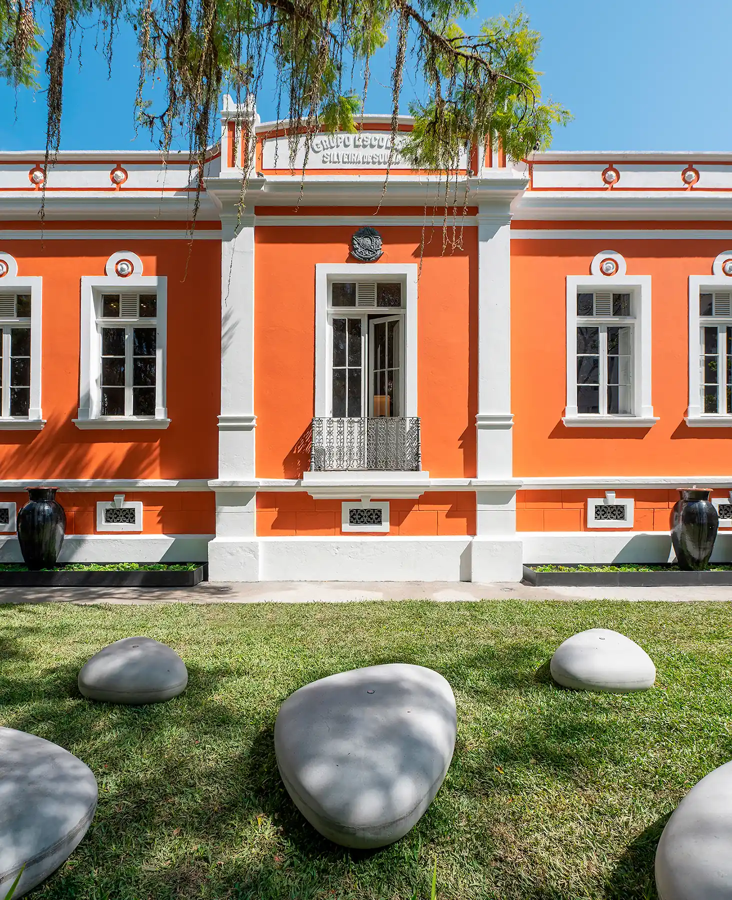 Bem-te-vi inspira o paisagismo deste jardim sensorial