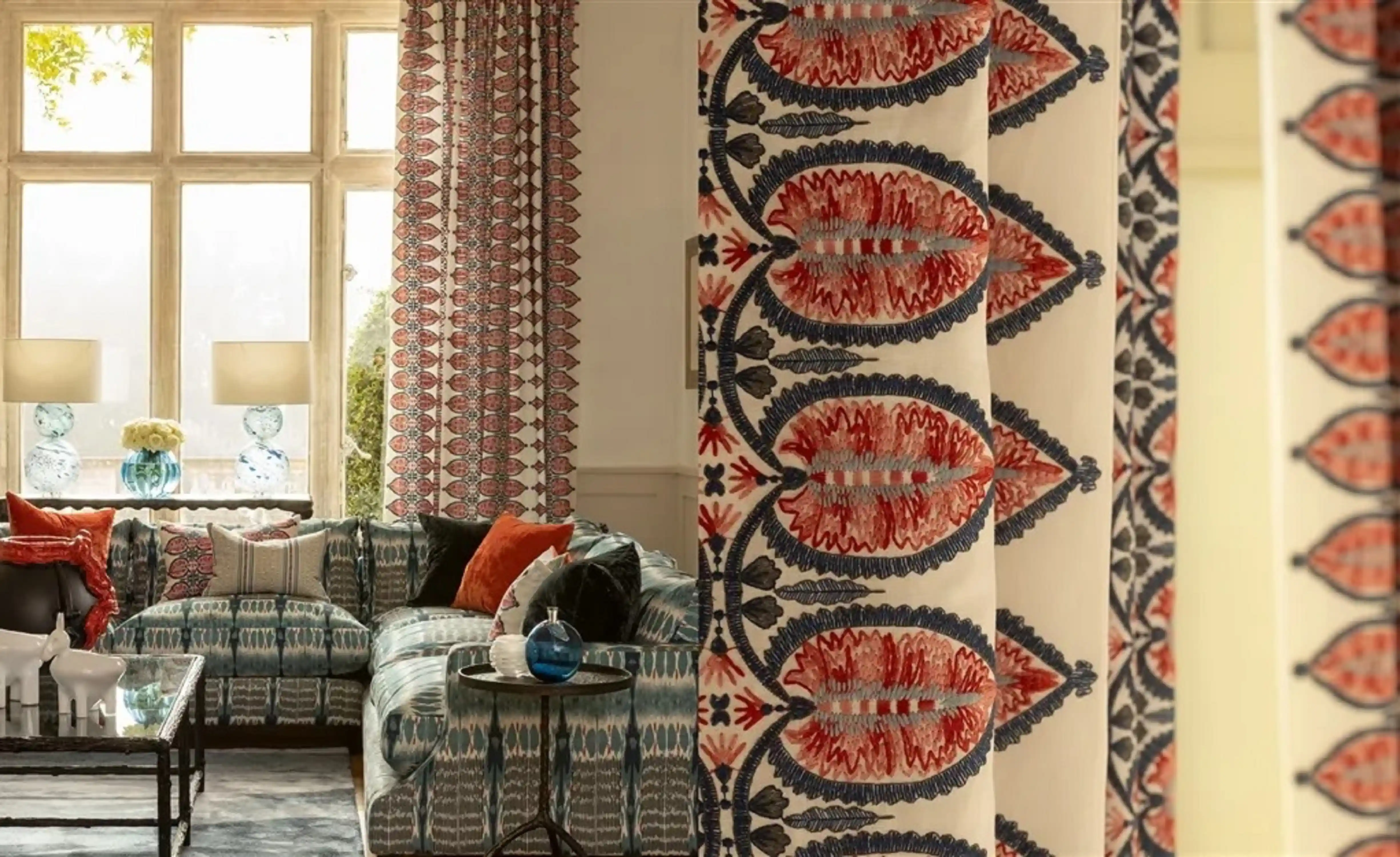 Texturas e cores preenchem a nova coleção da By Tri Brands no Brasil