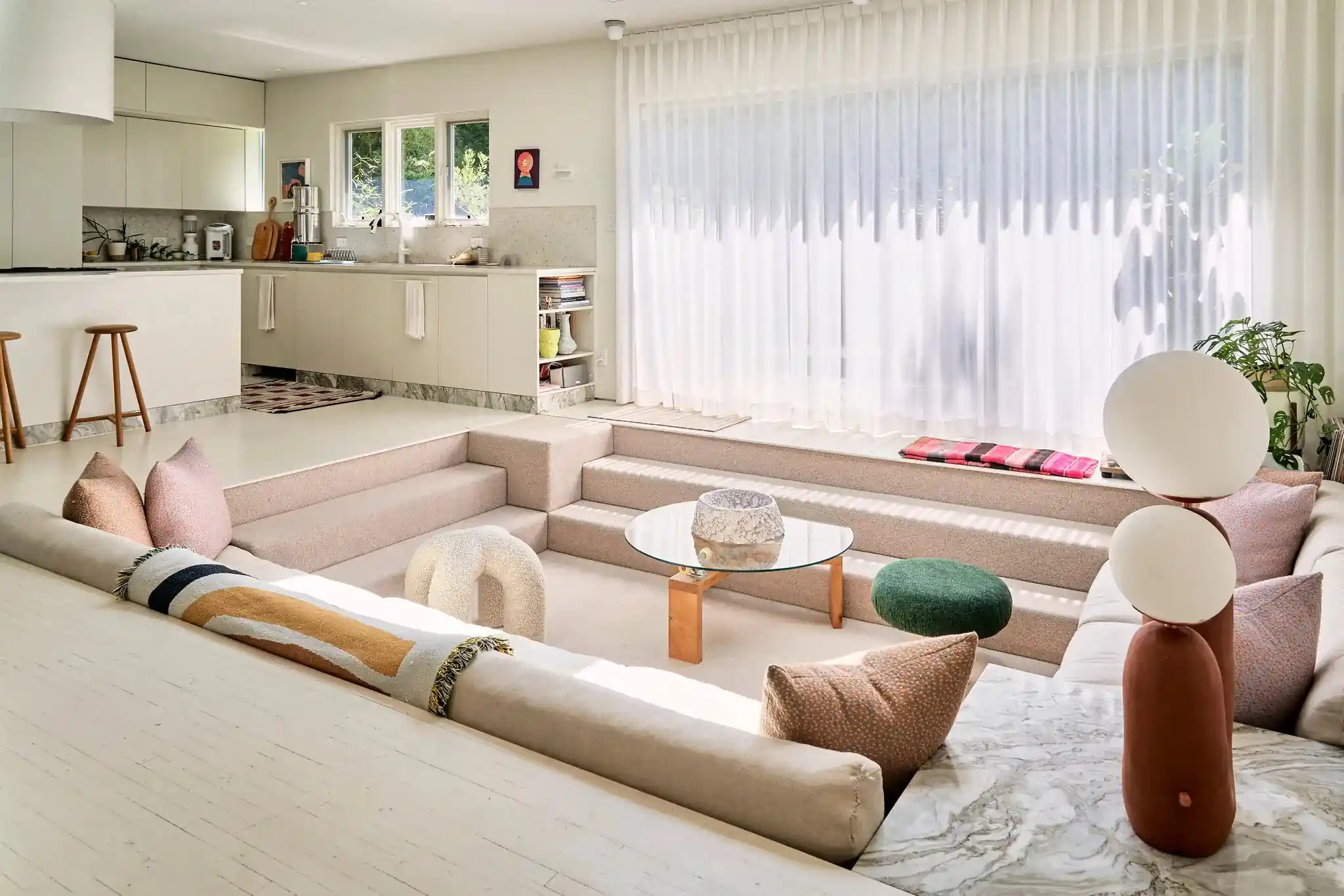 Conversation pit: conheça essa tendência icônica dos anos 60 e 70