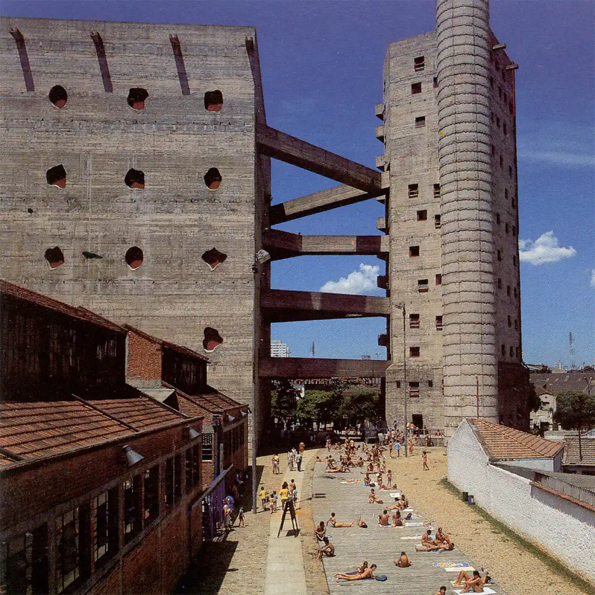 Sesc Pompeia: conheça o espaço que une arquitetura e cultura